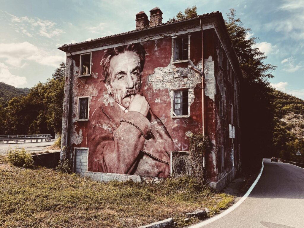 9 Most Famous Street Artists